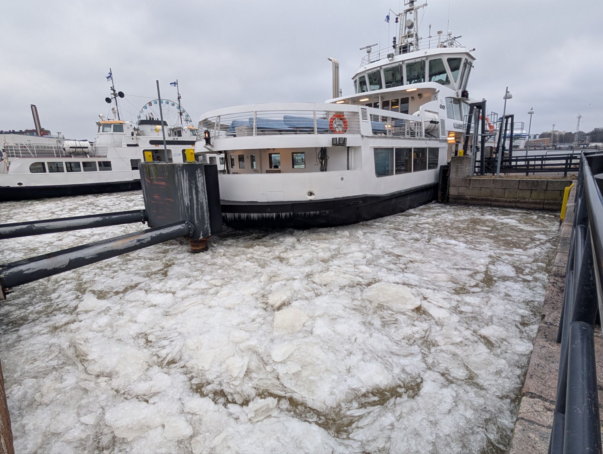 Ein Wochenende mit Ankerherz in Helsinki: Sturm, Musik und salzige ...